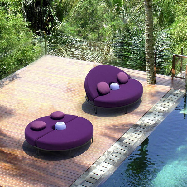 Patio Daybed Round Outdoor Daybed Convertible with Bluetooth Speaker ...